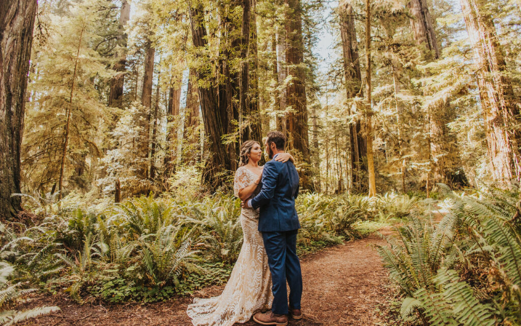 Oregon Coast Elopement – Pacific Northwest Photographer | Showit Blog