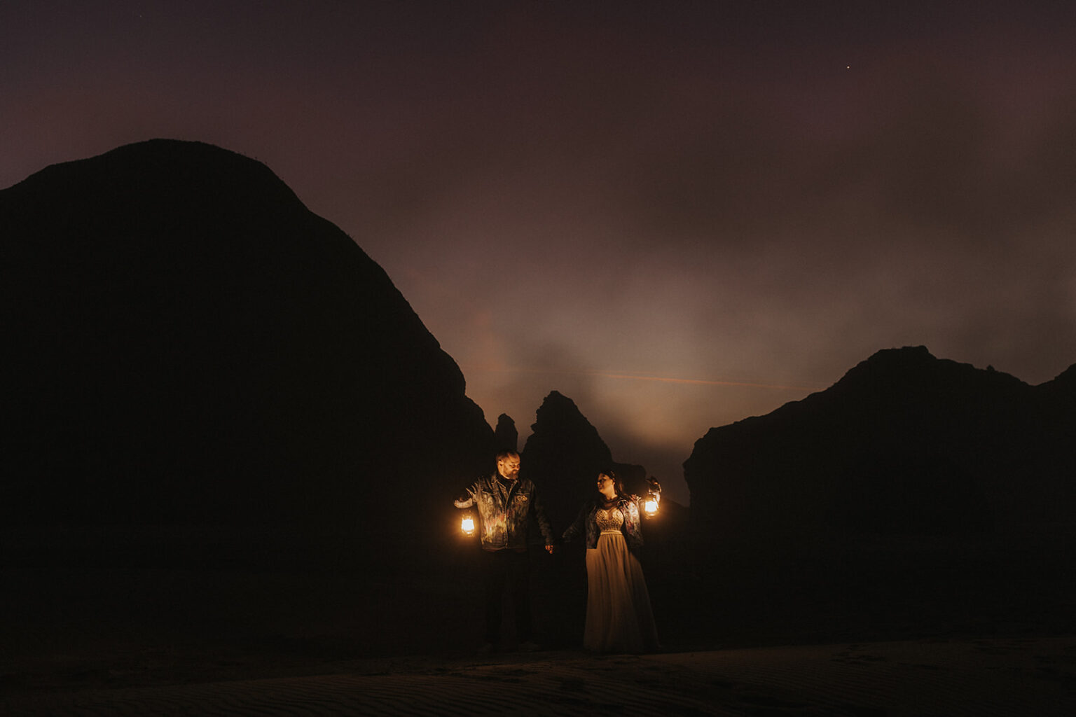 Keyhole Arch Oregon Coast Elopement | Showit Blog